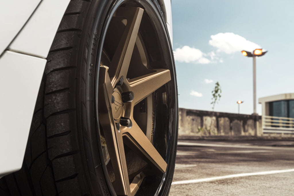 Ferrada FR3 Matte Bronze 20" on Holden VF SSV – Venero Australia